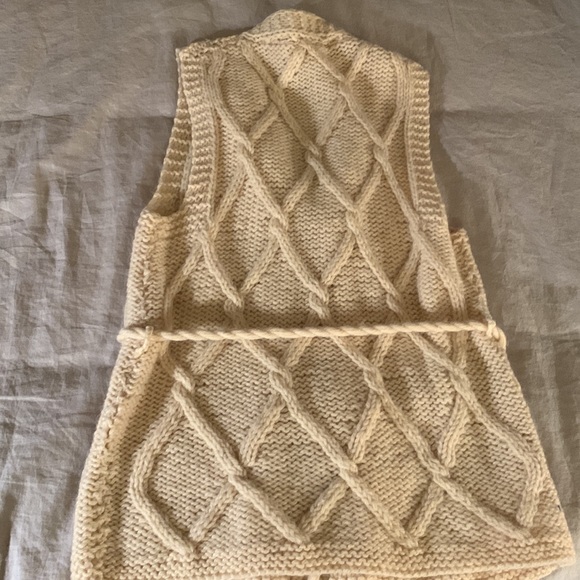 Primstyle | Sweaters | Vintage Primstyle Wool Hand Knit Cream Vest ...